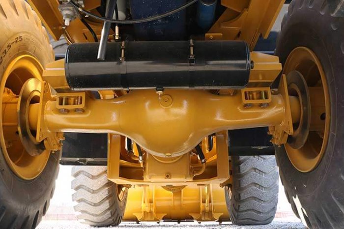 SEM Wheel Loader 655D - Al Bahar SEM - Caterpillar CAT